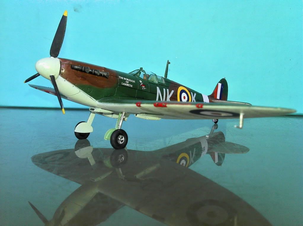 A pair of 1/72 Airfix Spitfires Mk1a And Mk11 - Ready for Inspection - Aircraft - Britmodeller.com